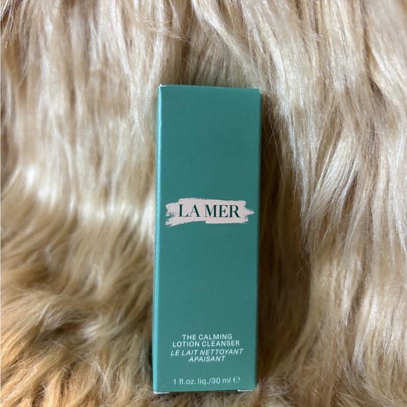 La Mer | Skincare | La Mer The Essence Foaming Cleanser | Poshmark